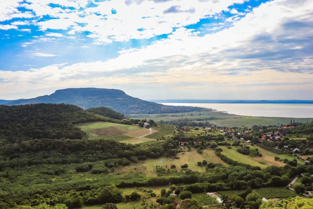 Badacsony: Sehenswürdigkeiten, Weingüter und Wandern