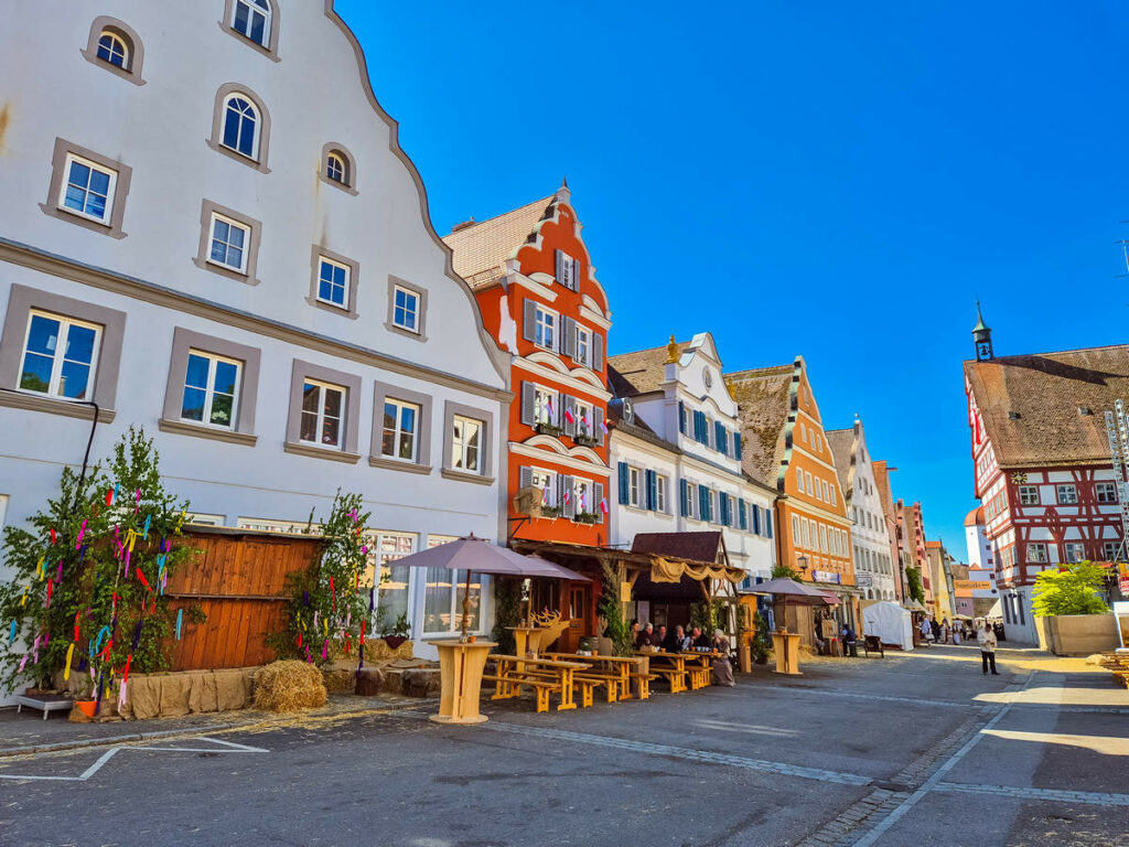 Oettingen in Bayern - Sehenswürdigkeiten & Historischer Markt